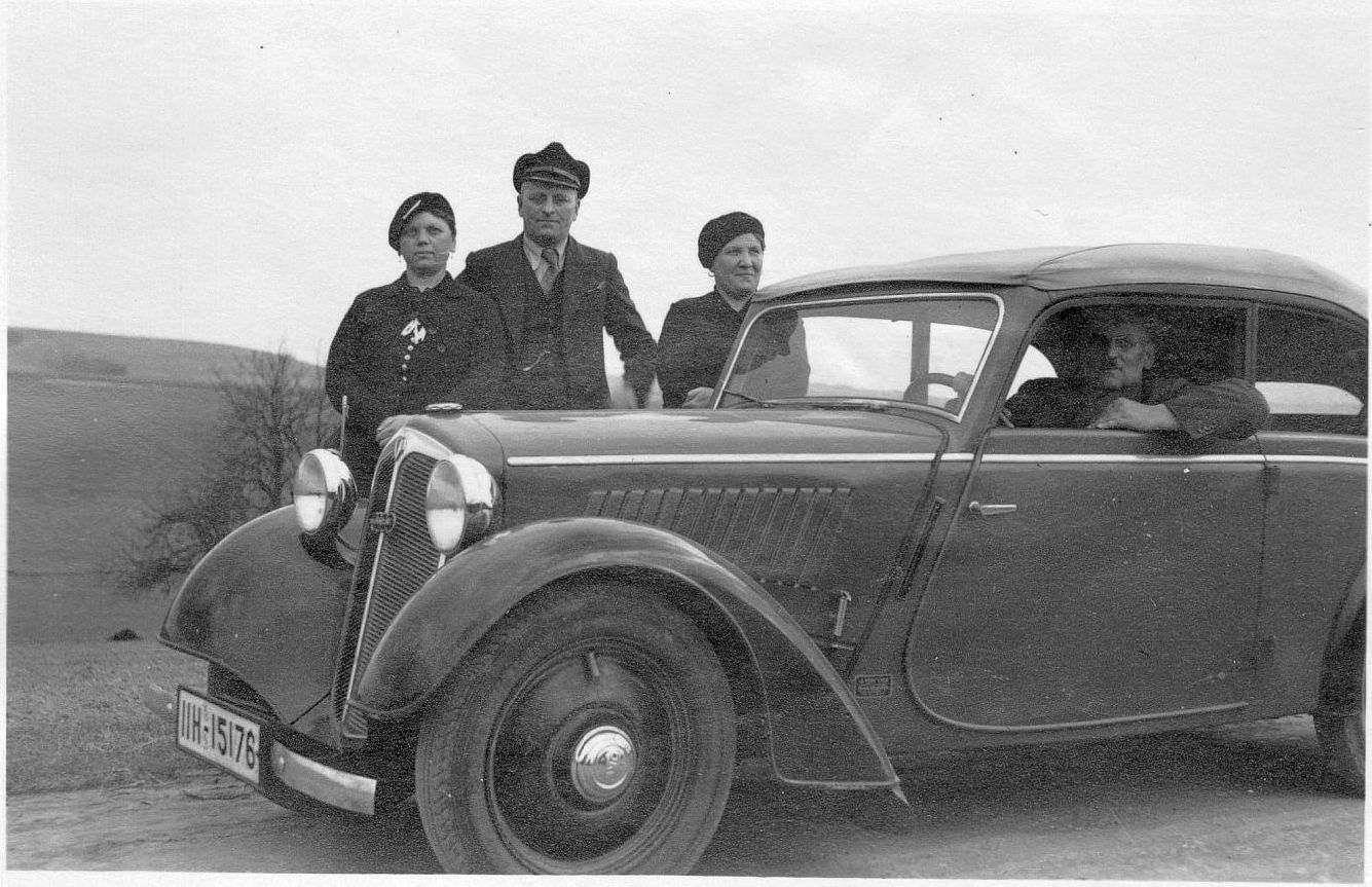 DKW_F4_Galerie | Vorkriegsautos auf alten Fotos