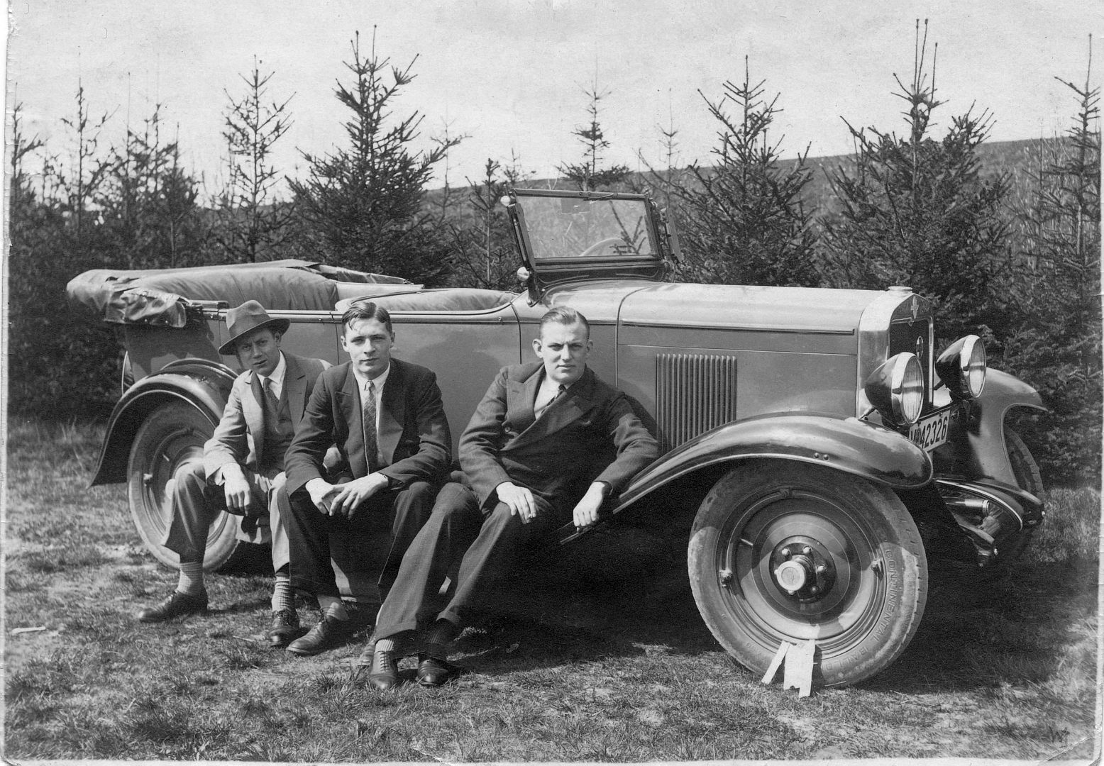 Chevrolet_International_AC_Tourer_Galerie | Vorkriegsautos auf alten Fotos