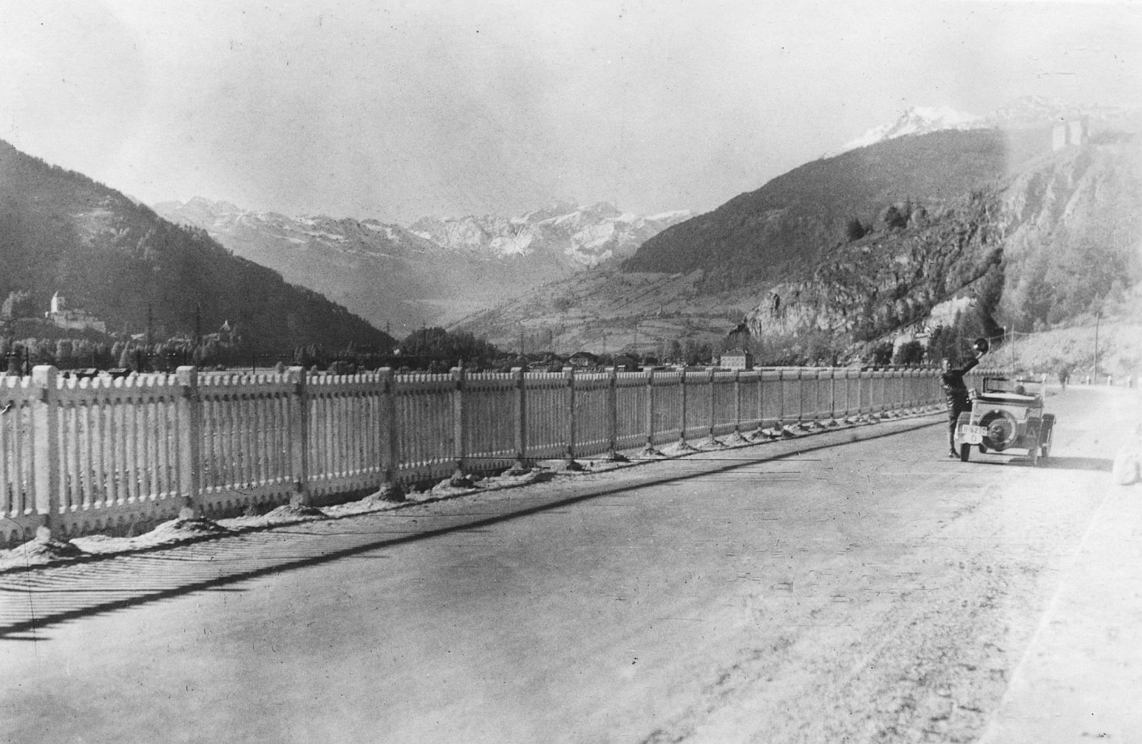 dkw_p_15_ps_reise_4_galerie | Vorkriegsautos auf alten Fotos