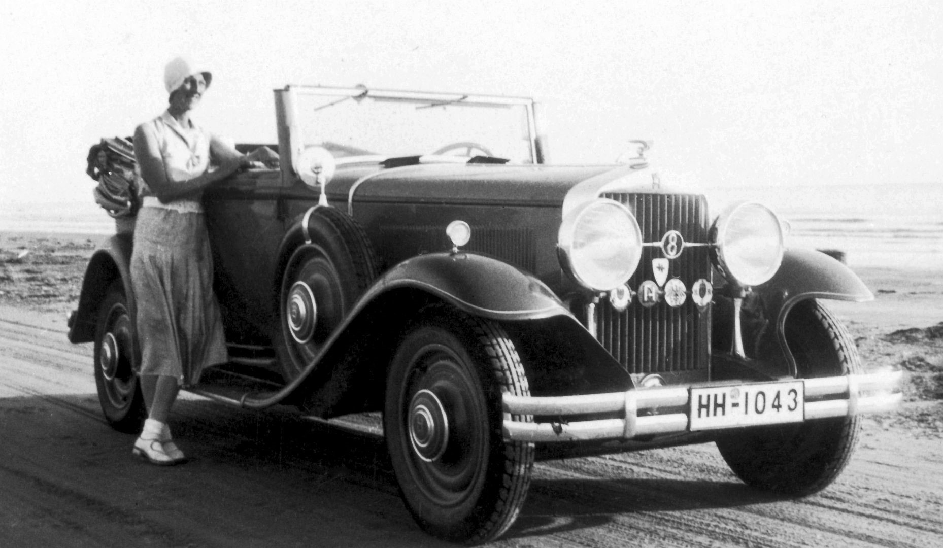 Macht den Sommertag perfekt: Horch 440/450 Cabriolet | Vorkriegsautos ...